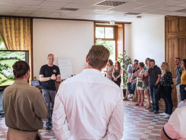 Les chefs d'entreprises de l'ADPE du pays de Redon découvrent la Roche ...